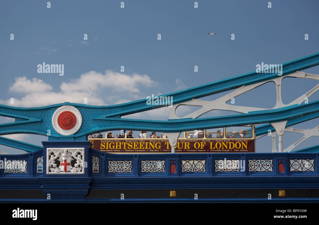 London tour bus crossing Tower Bridge, London Stock Photo - Alamy