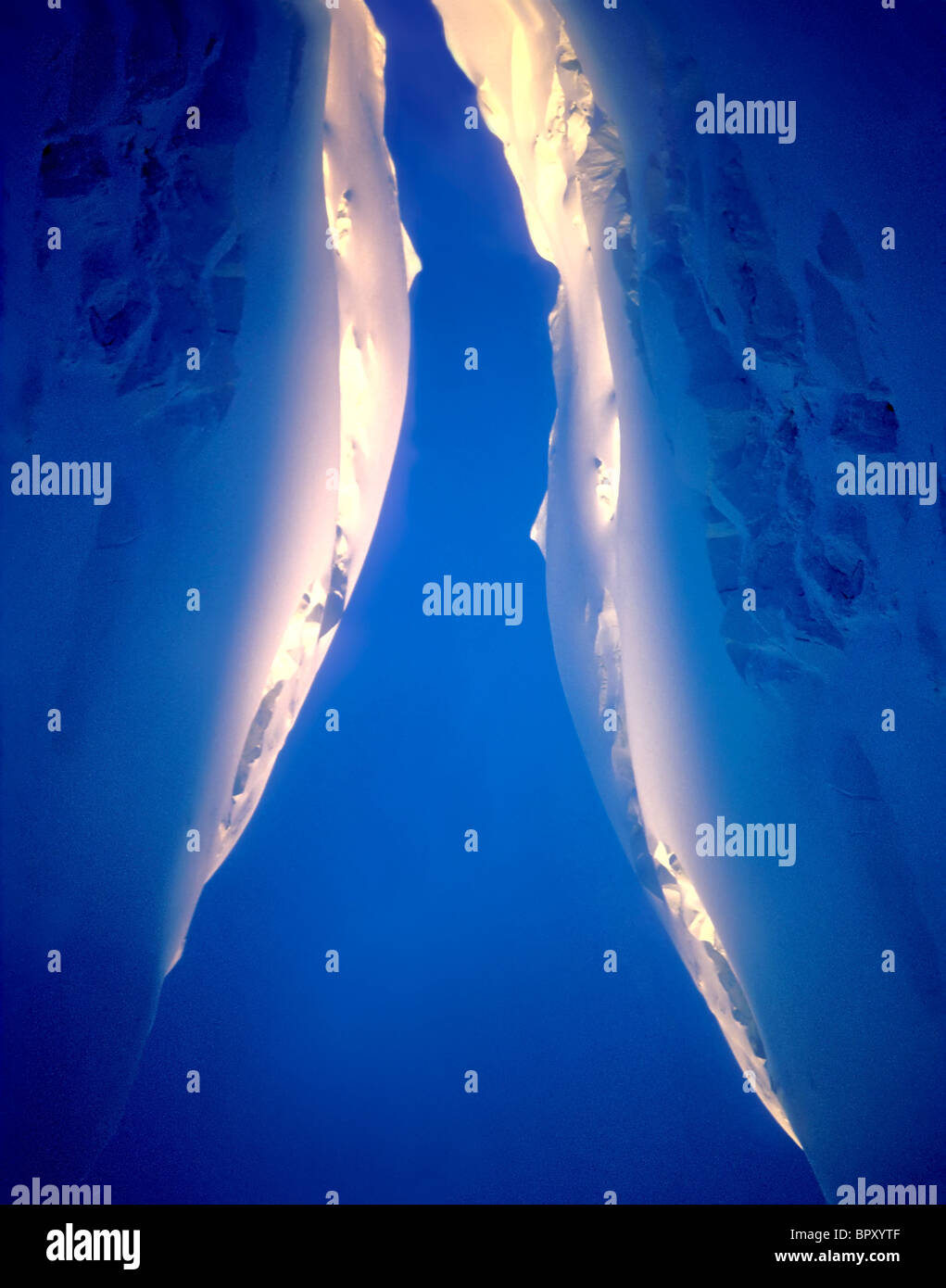 Alaskan ridges in soft twilight, Alaska Stock Photo - Alamy