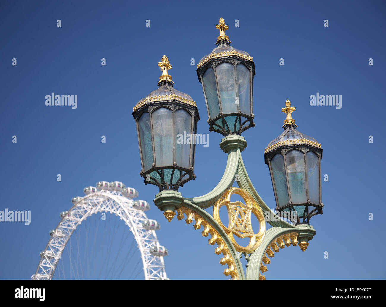 Lamp london hi-res stock photography and images - Alamy