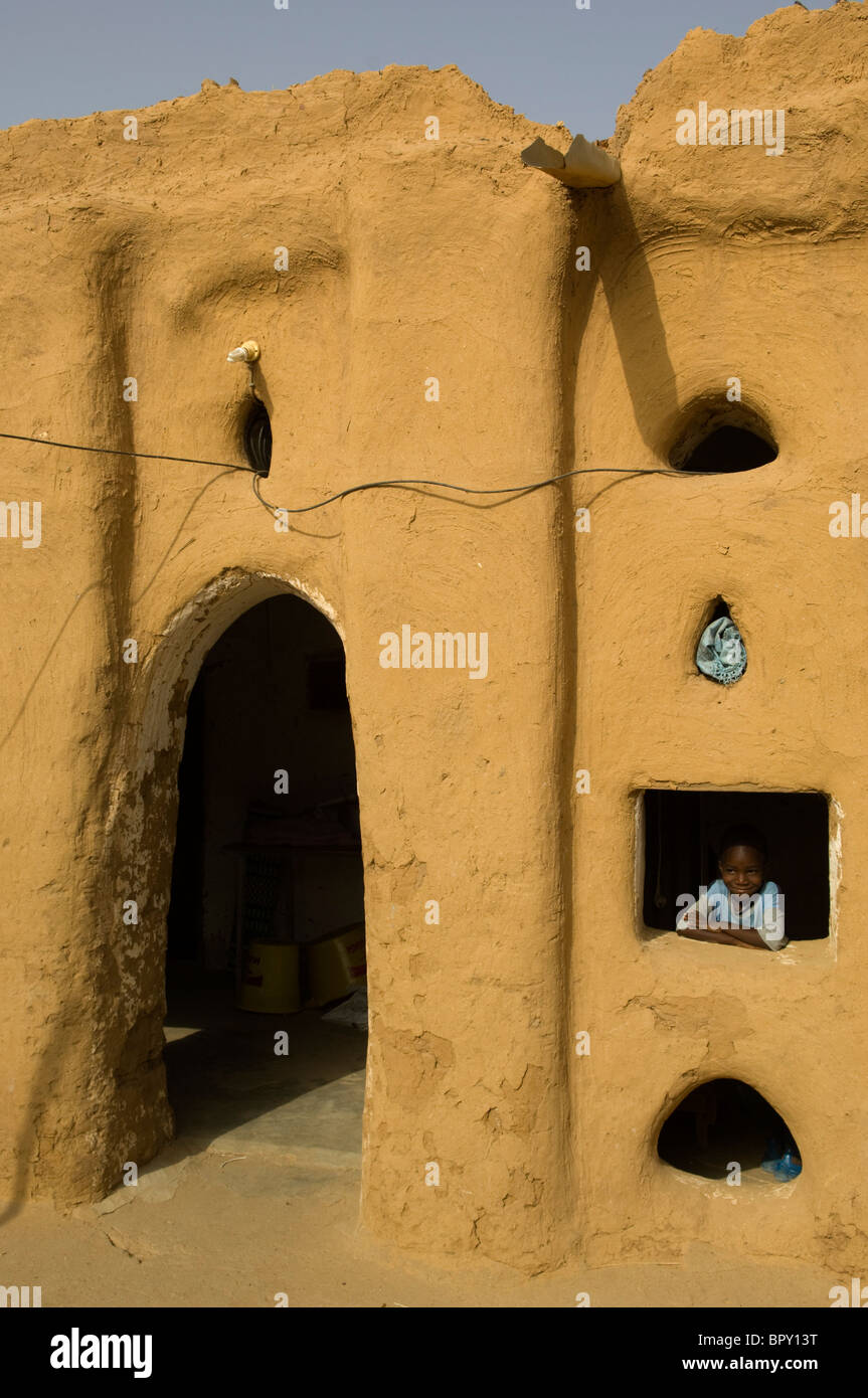 Typical mud house matam senegal hi-res stock photography and images - Alamy