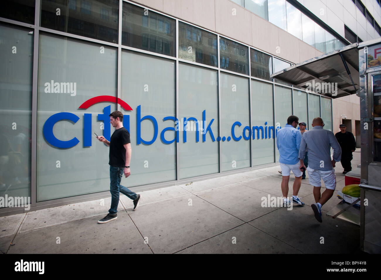 Citibank branch sign hi-res stock photography and images - Alamy