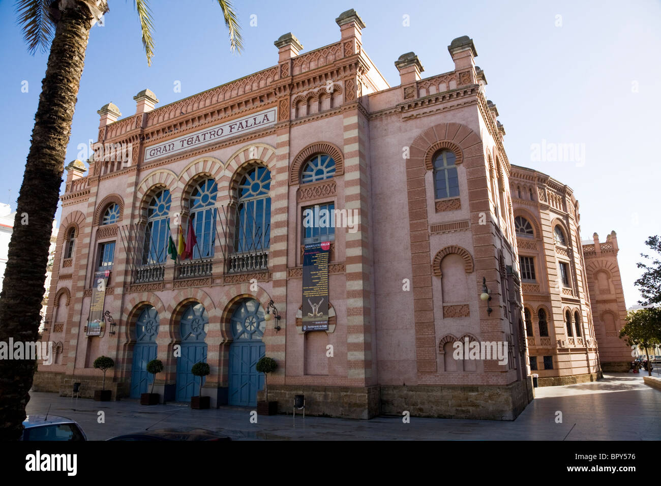Falla theatre cadiz hi-res stock photography and images - Alamy