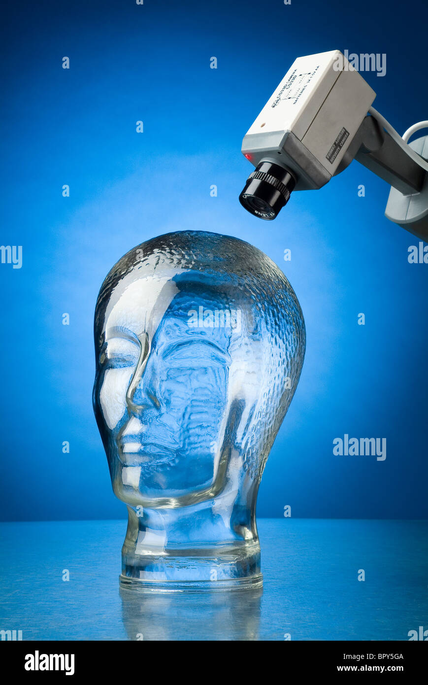 Face monitor monitoring hi-res stock photography and images - Alamy