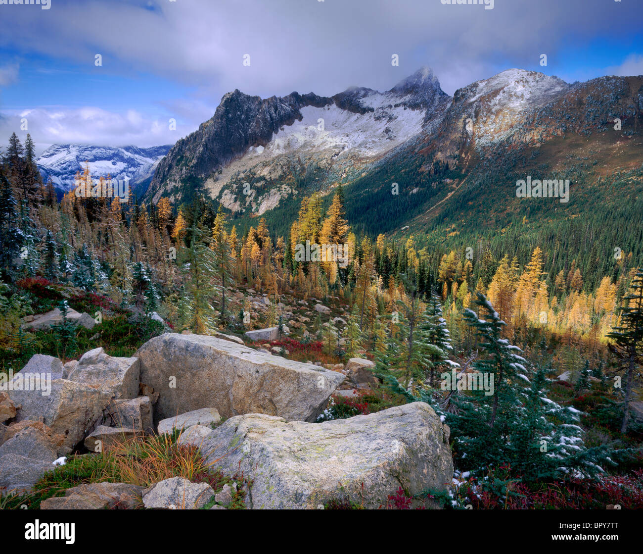Northern section of the Pacific Crest Trail Washington USA Stock Photo ...