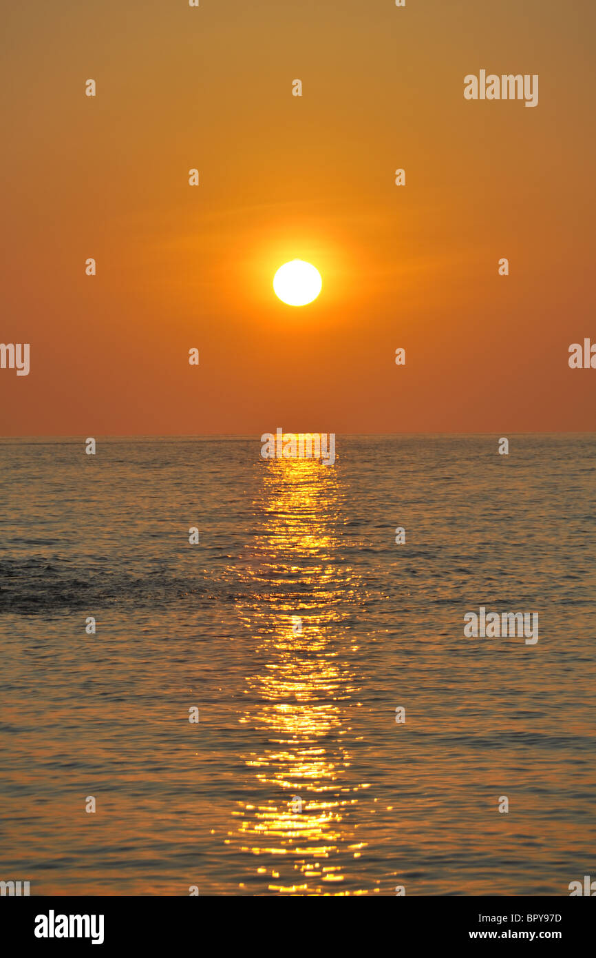 Sunrise, Punta Suarez, Espanola (Hood) Island, Galapagos Islands ...