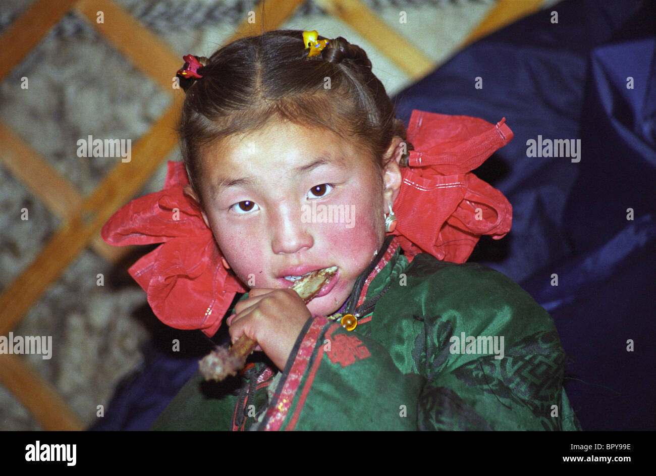 Mongolia mongolie Mongolie traditional dress native people Stock Photo ...