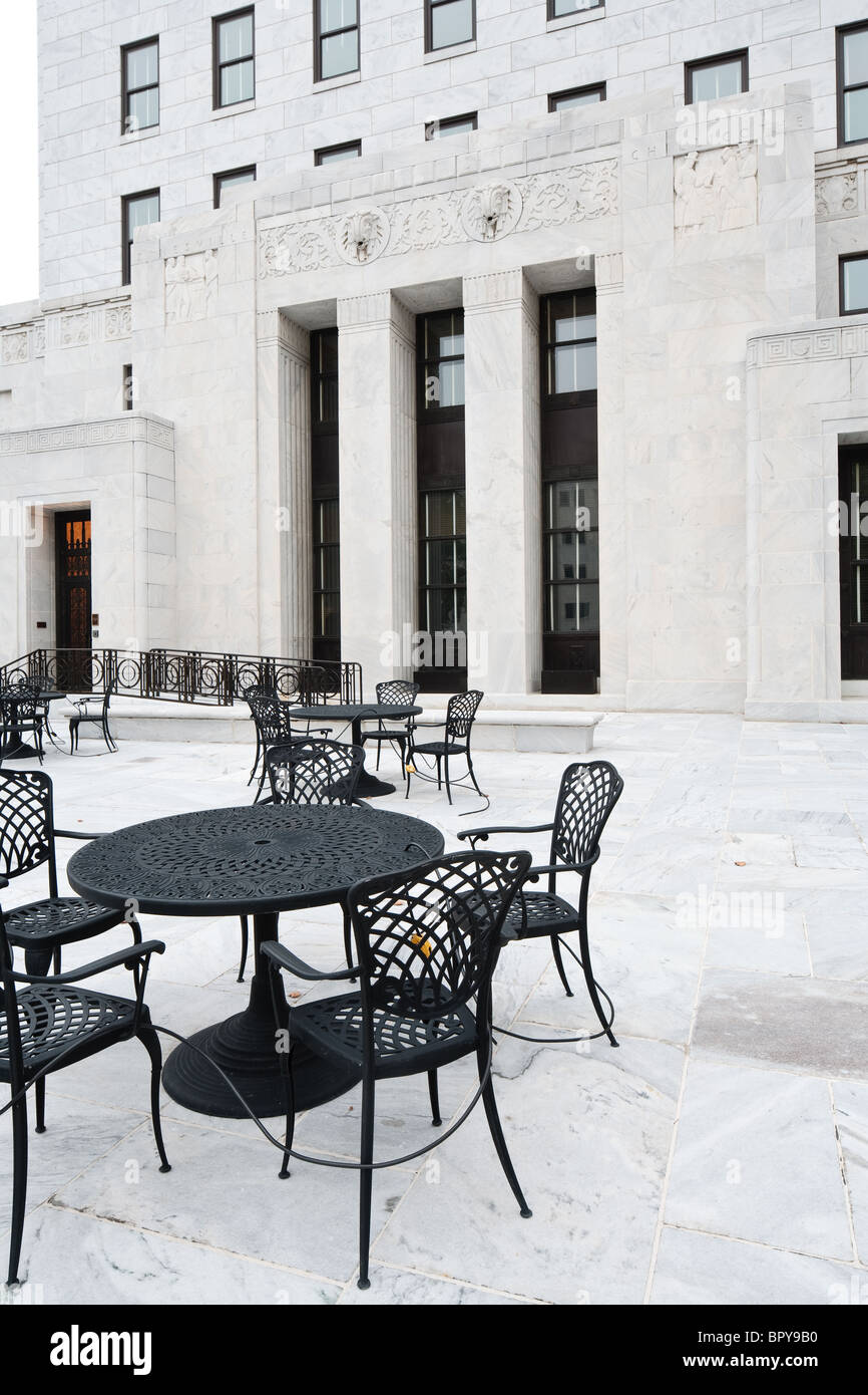 Patio area of Courthouse located in downtown Columbus Ohio Stock Photo ...