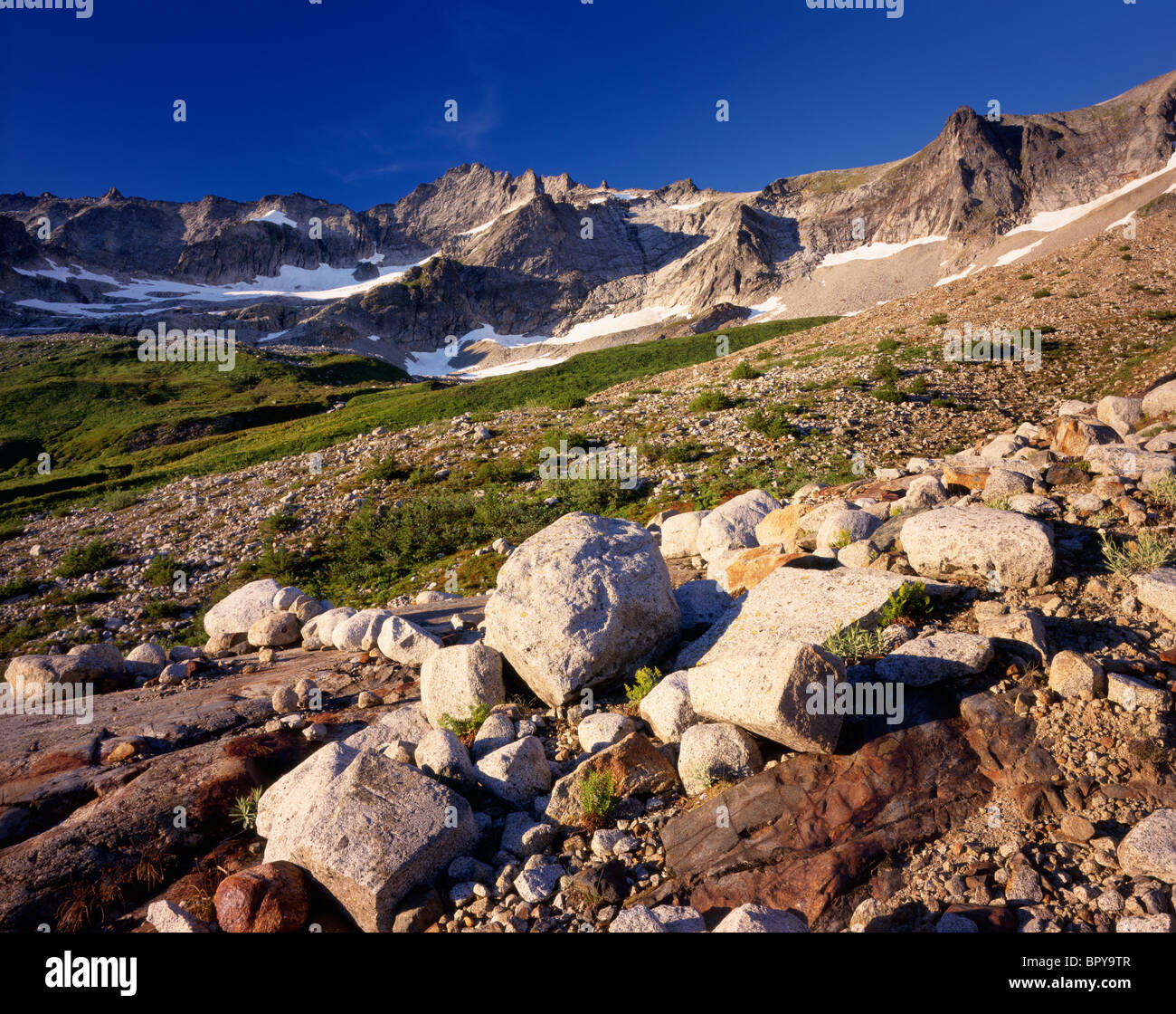 Jagged peaks of Boston Basin, North Cascades National Park Washington ...