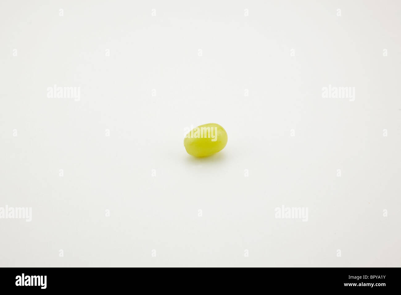 one whole green grape Stock Photo - Alamy