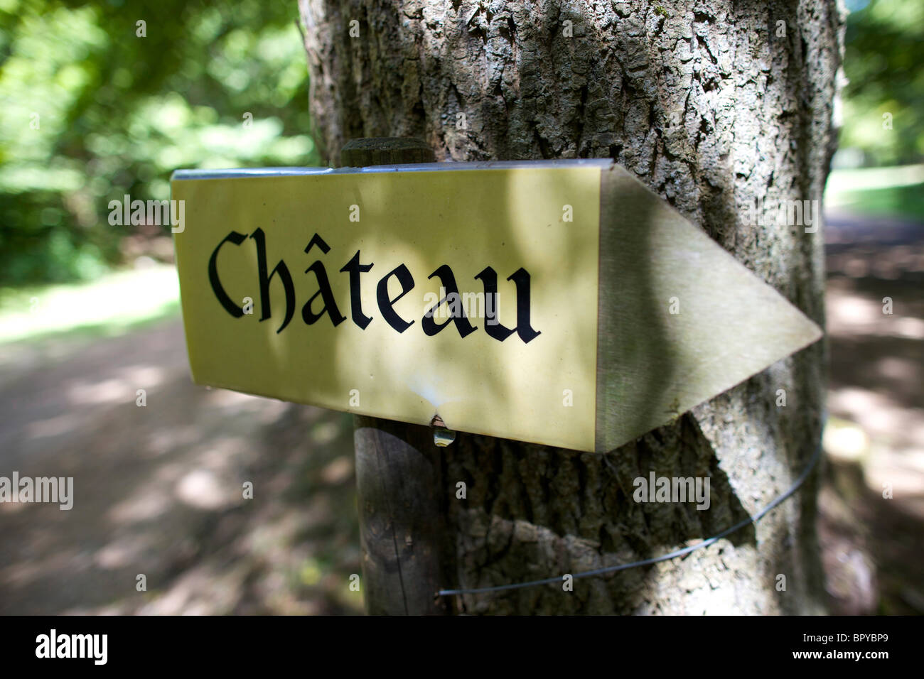 Chateau sign hi-res stock photography and images - Alamy