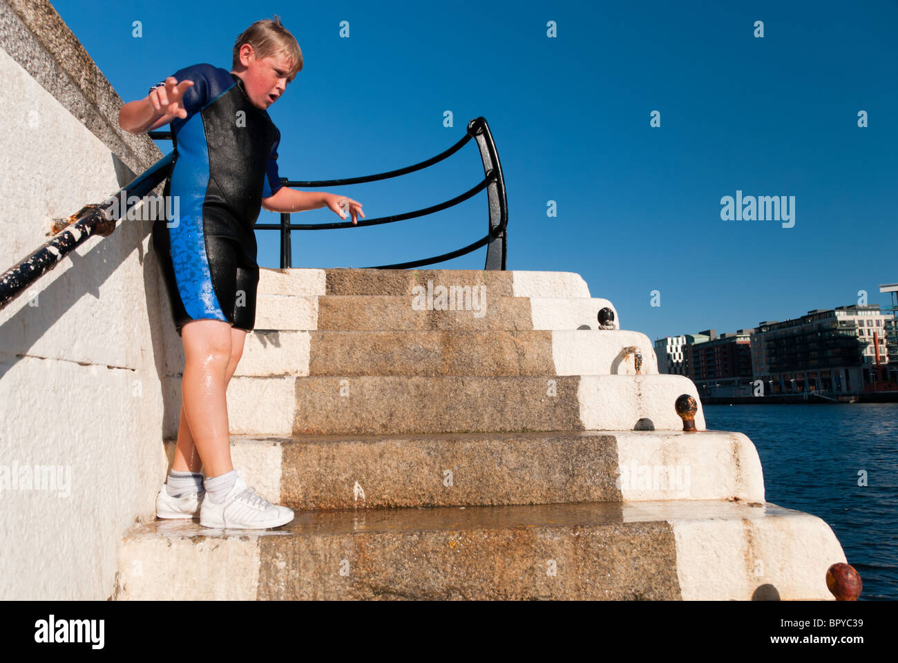 Boys Jump Into River High Resolution Stock Photography and Images - Alamy