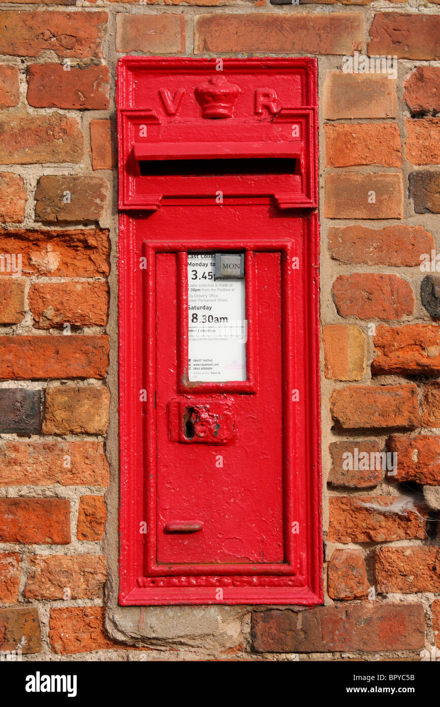 A Royal Mail pillar box in a U.K. village Stock Photo - Alamy