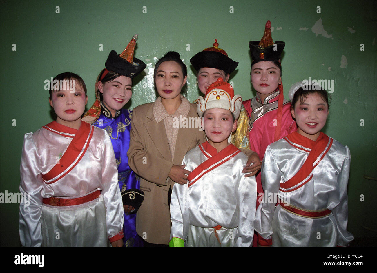 Mongolia mongolie Mongolie traditional dress native people Stock Photo ...