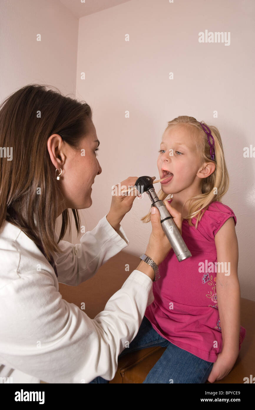 Tonsil infection hi-res stock photography and images - Alamy