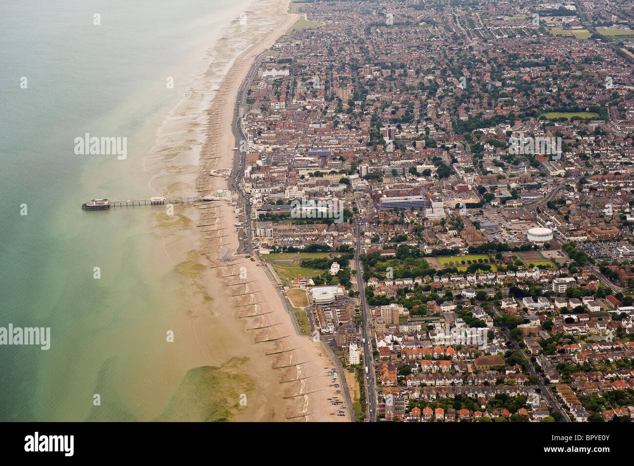 Worthing seafront hi-res stock photography and images - Alamy