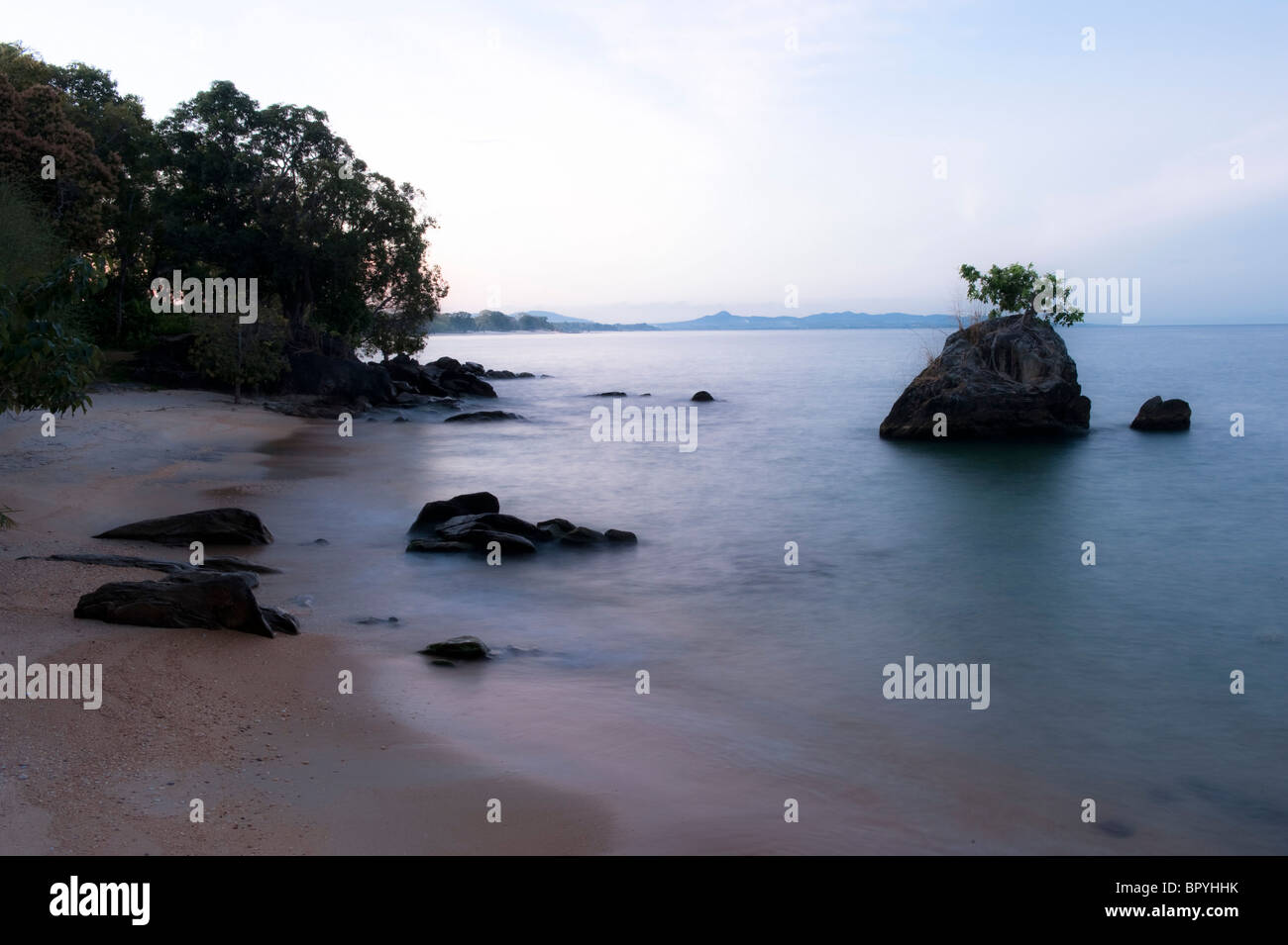 Malawi beach hi-res stock photography and images - Alamy