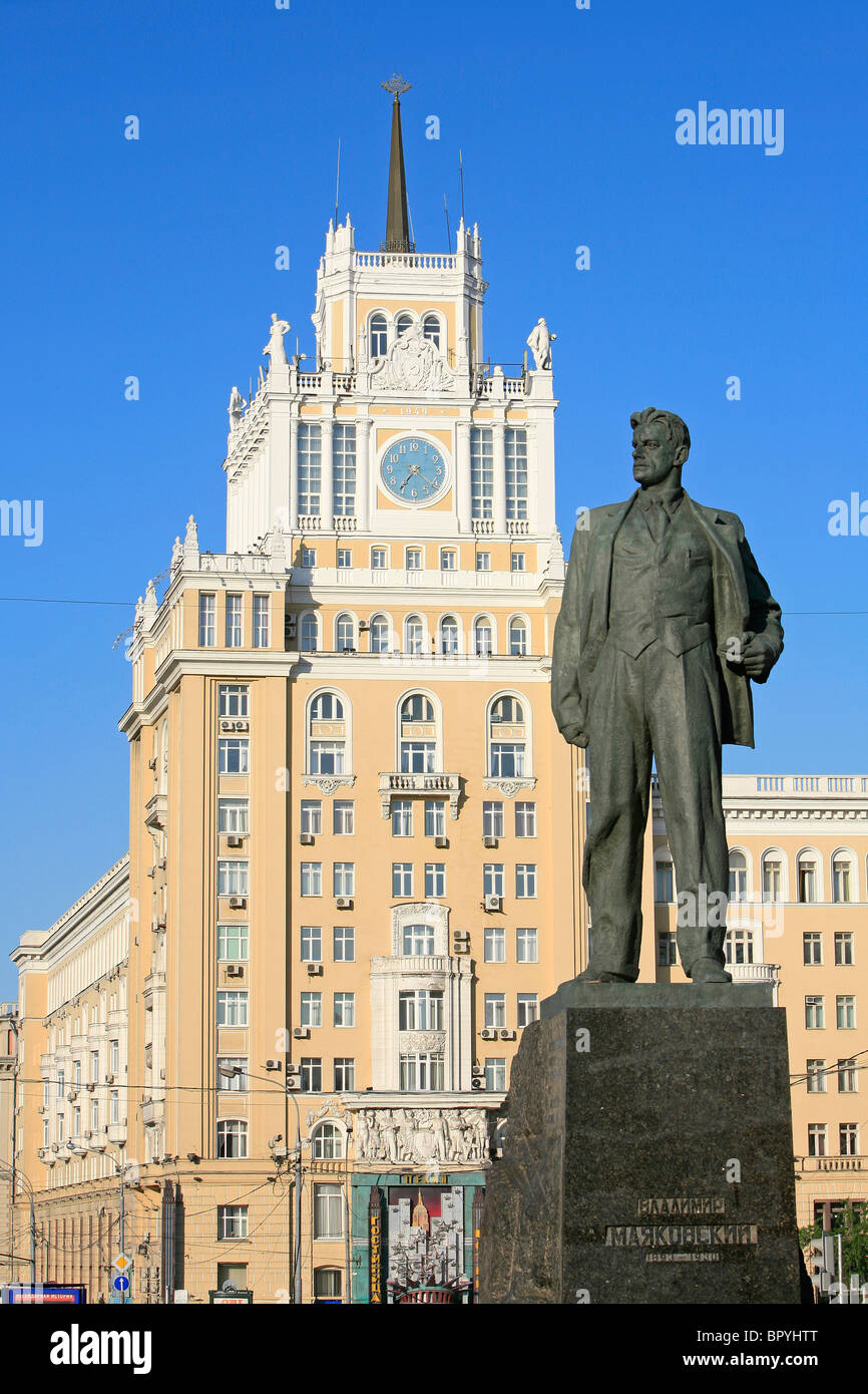 Vladimir vladimirovich mayakovsky hi-res stock photography and images ...