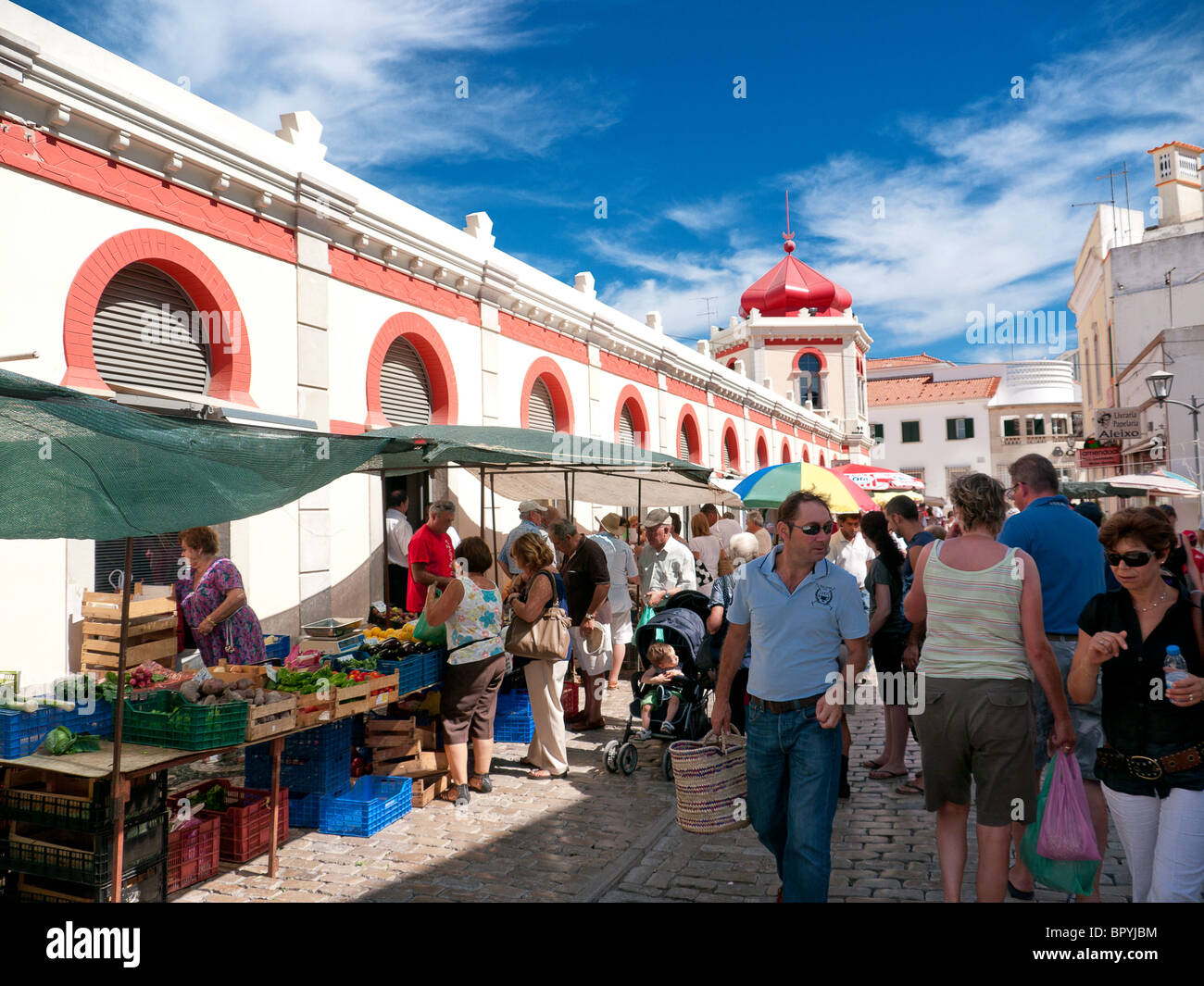 Indoor and Street, Market in Loule, Algarve, Portugal Stock Photo - Alamy