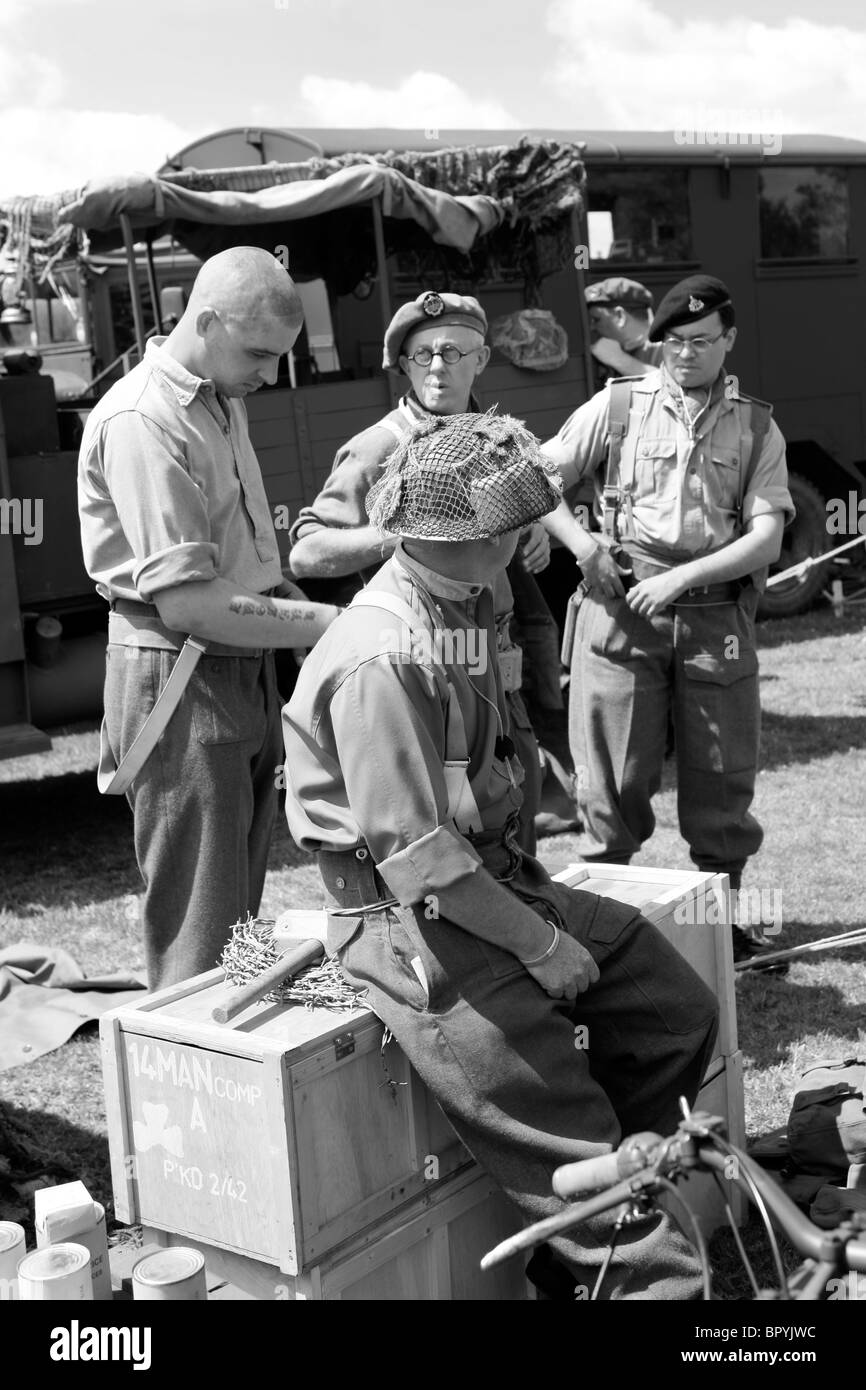 Soldiers of the British Army during the build up to D-Day Stock Photo ...