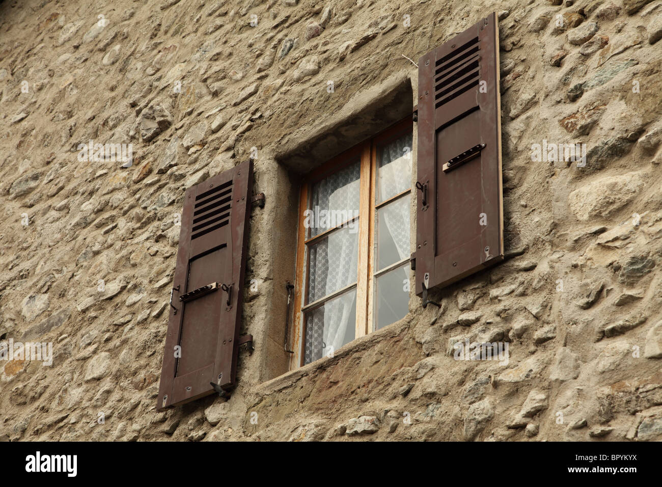 Shuttered glass hi-res stock photography and images - Alamy
