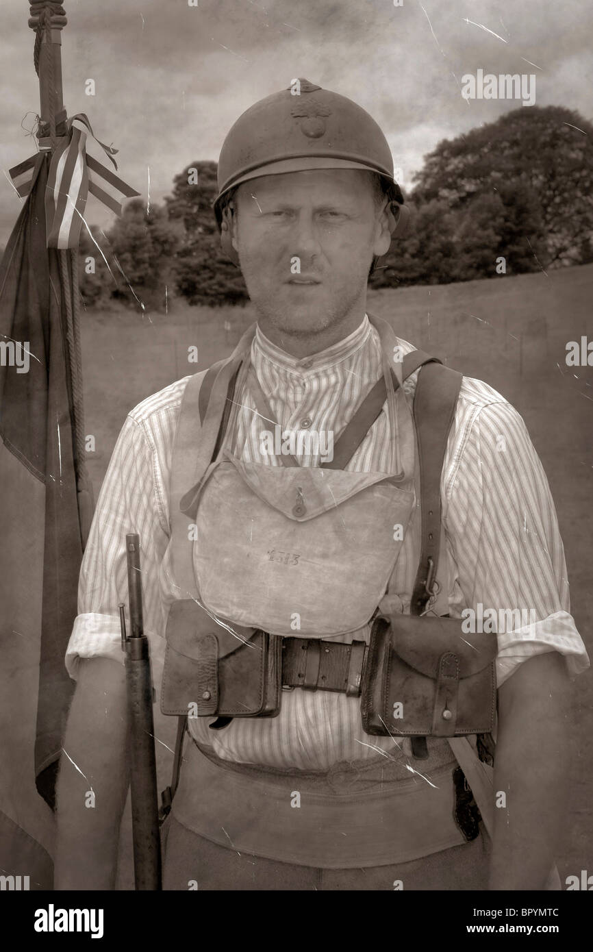 WW1 French Infantry soldier in 1914 poses before going to the front ...