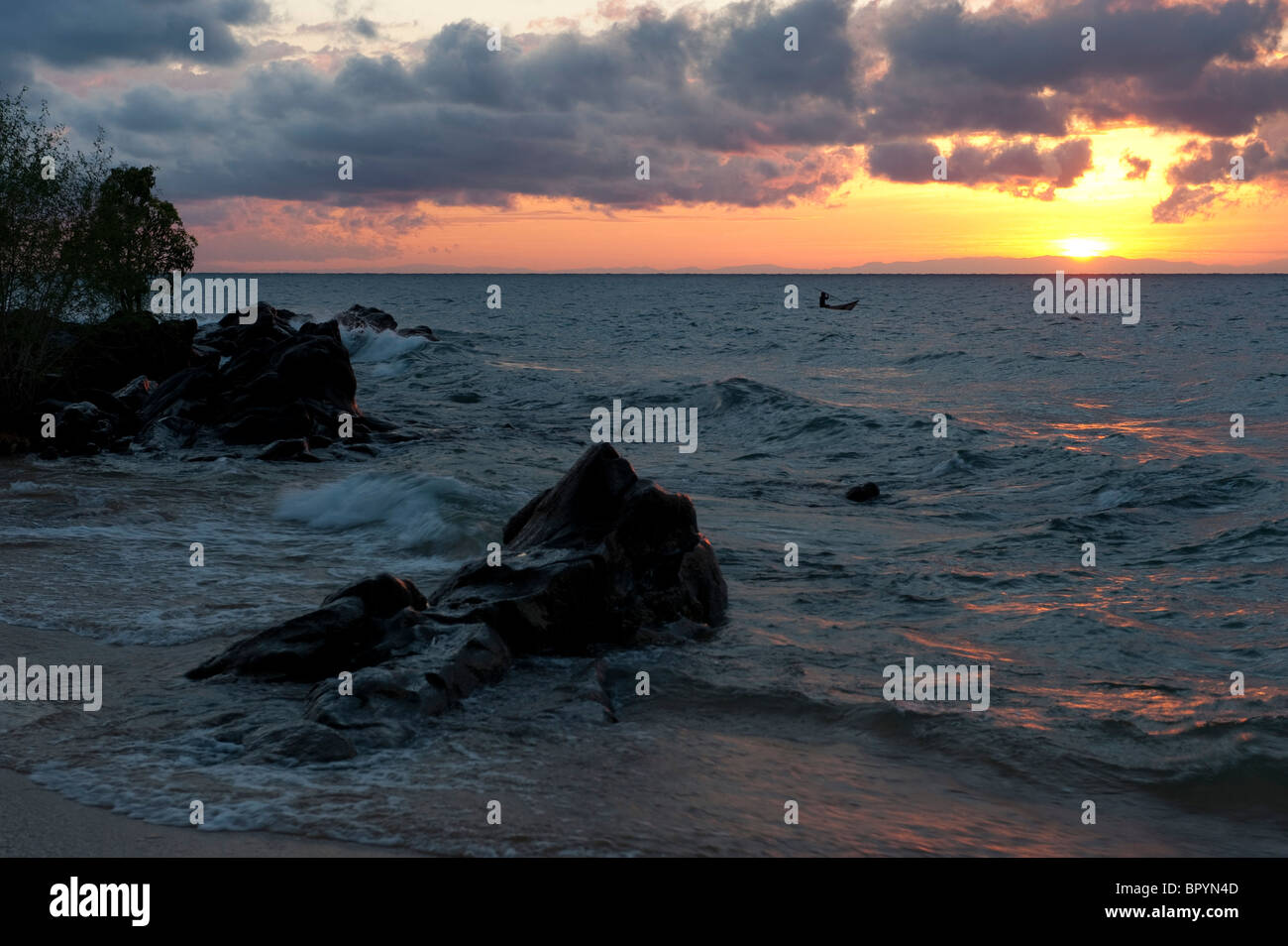 Beach sunset landscape hi-res stock photography and images - Alamy