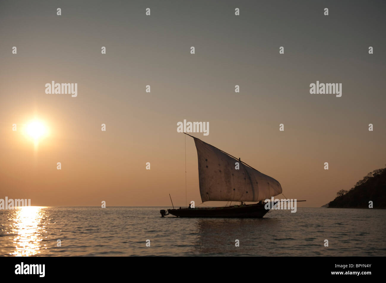 African sail sunset hi-res stock photography and images - Alamy