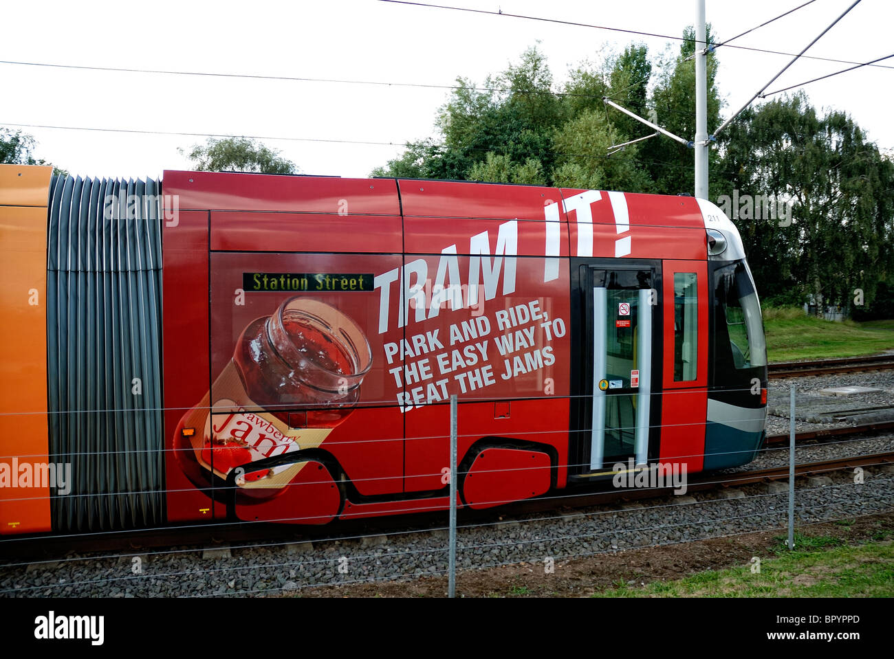 Transit advertisement hi-res stock photography and images - Alamy