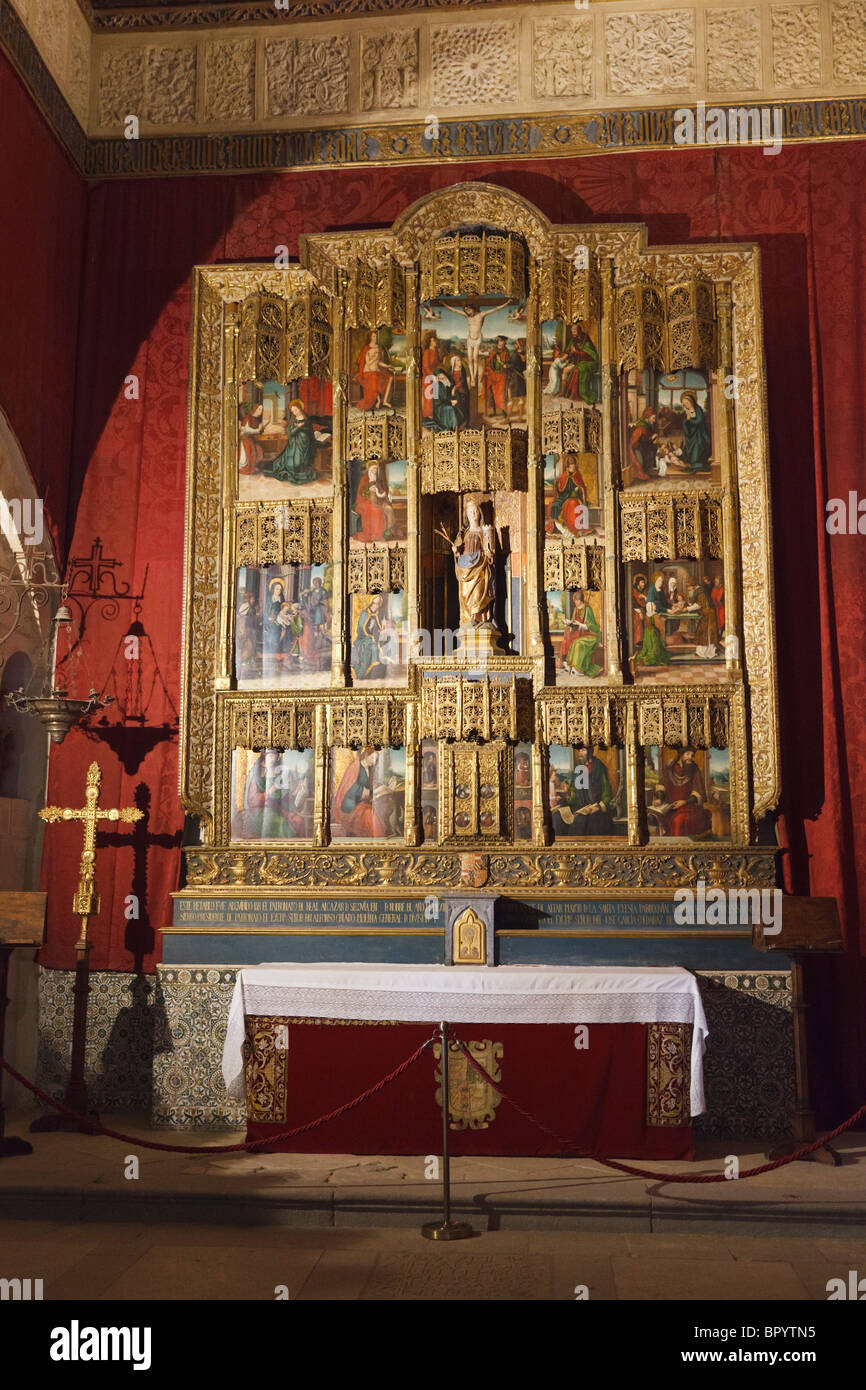 Altar Altarpiece High Resolution Stock Photography and Images - Alamy