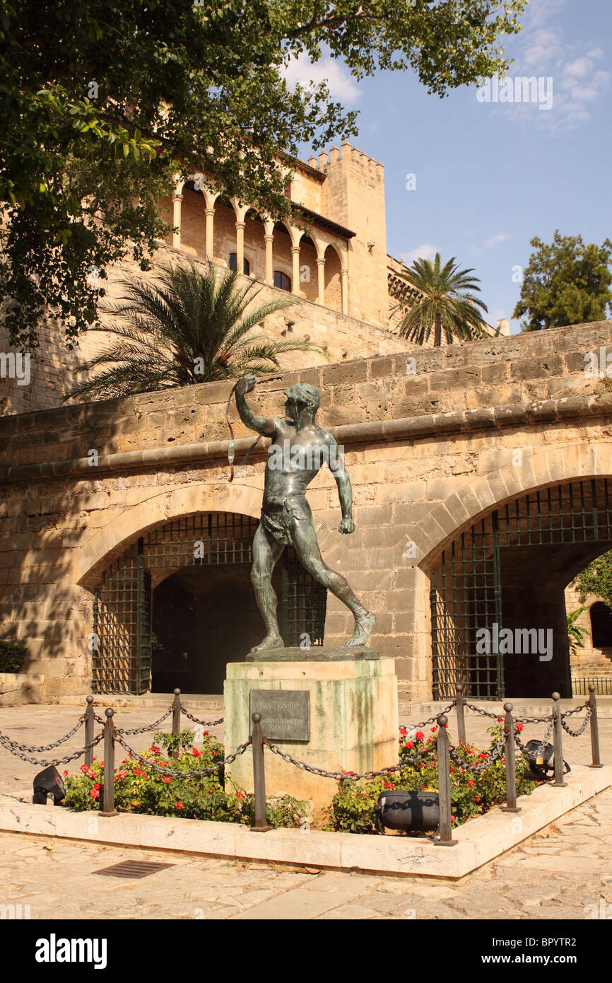 Palma Mallorca statue called Es Foner - shows a phoenician warrior with ...