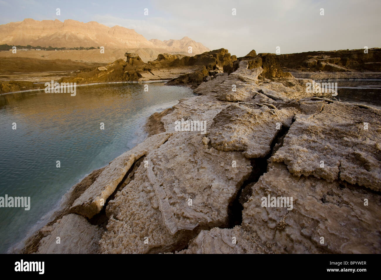Photograph of the landscape of the Dead Sea Stock Photo - Alamy