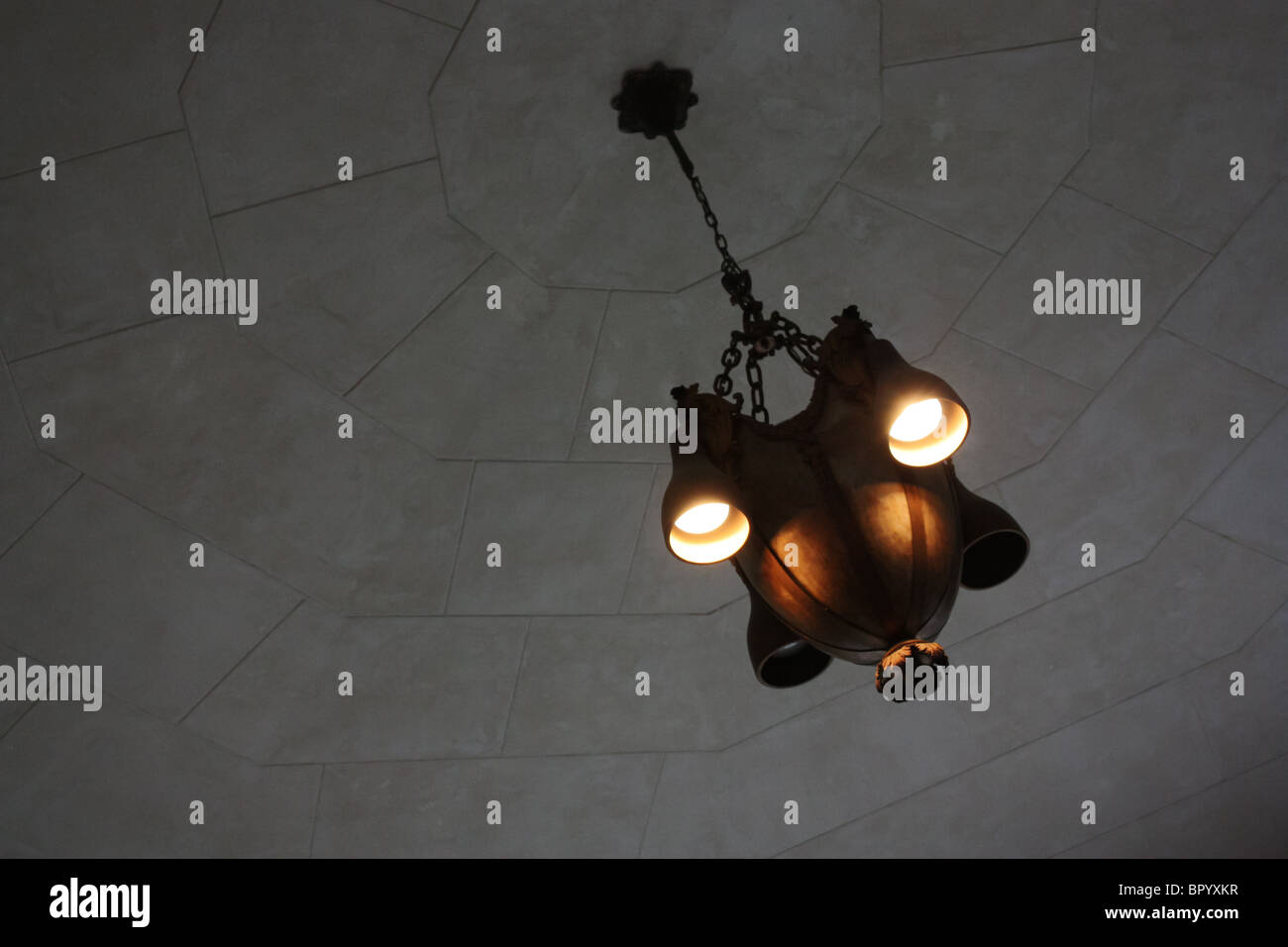 old chandelier light hanging ceiling Stock Photo - Alamy