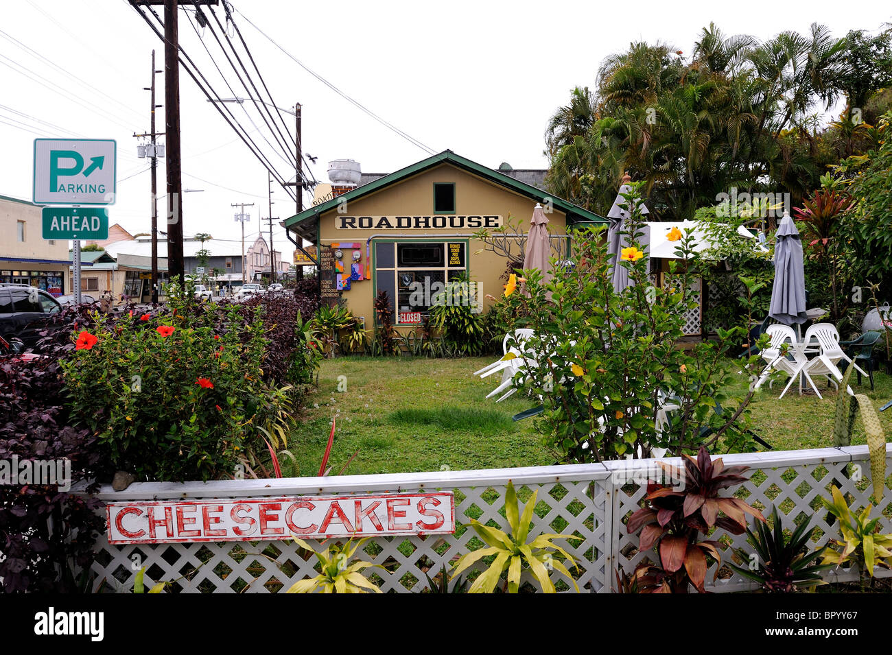 Garden and outdoor eating area of roadhouse diner. Kainaliu, Kona, Big ...
