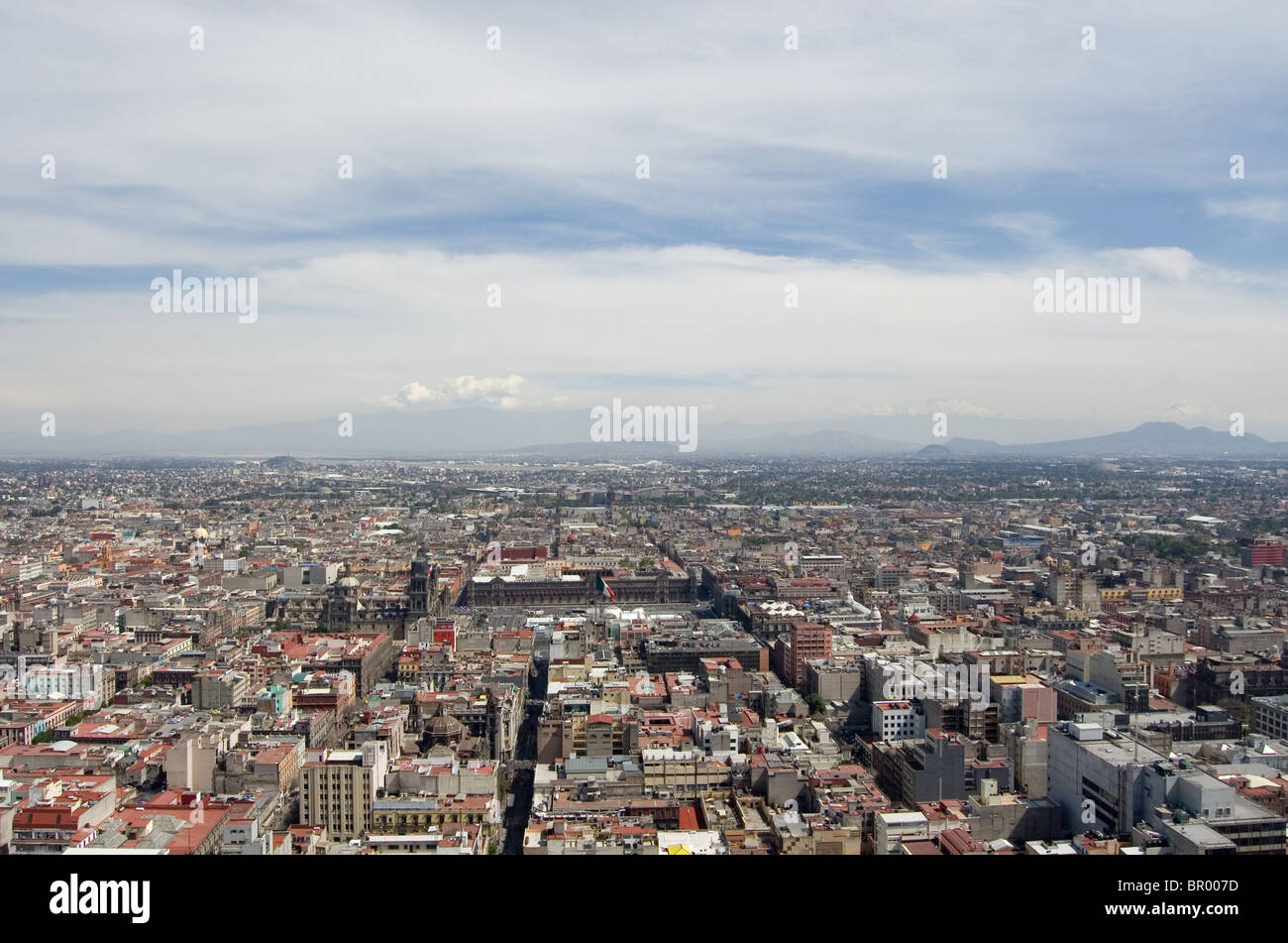 Overpopulation mexico city hi-res stock photography and images - Alamy