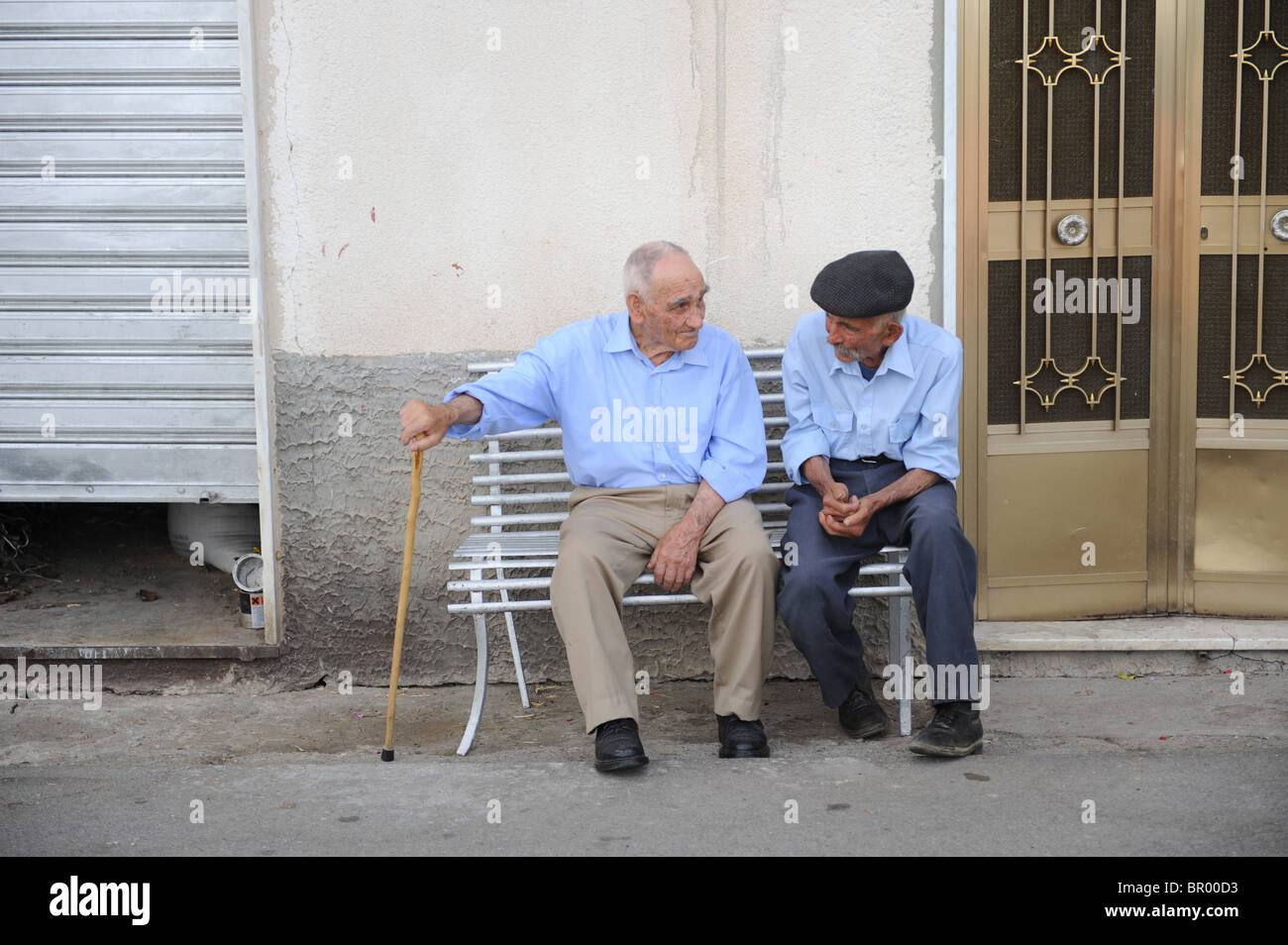 Old timers hi-res stock photography and images - Alamy