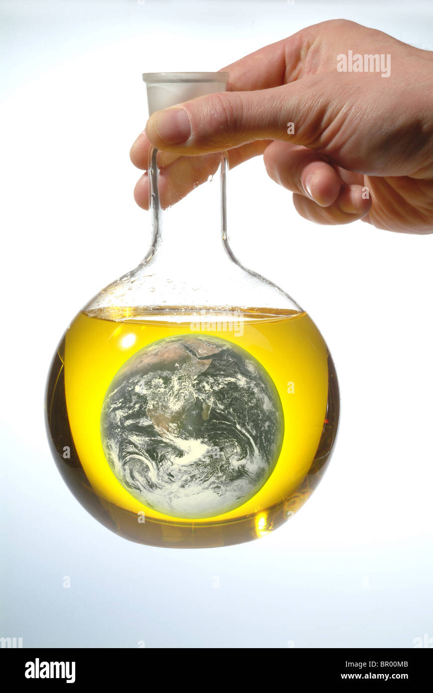 Earth round experiment hi-res stock photography and images - Alamy