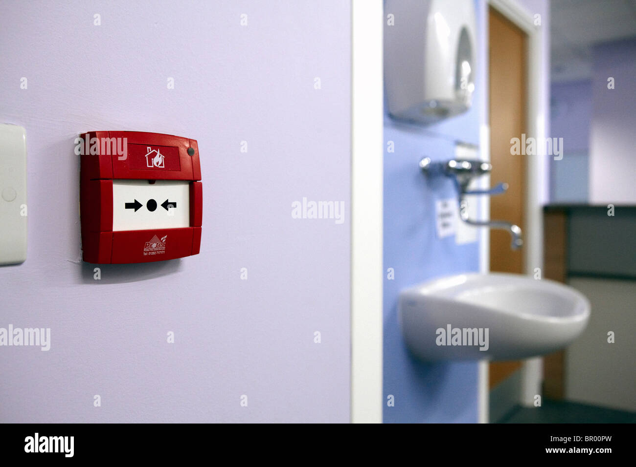 Fire alarm control panel hi-res stock photography and images - Alamy