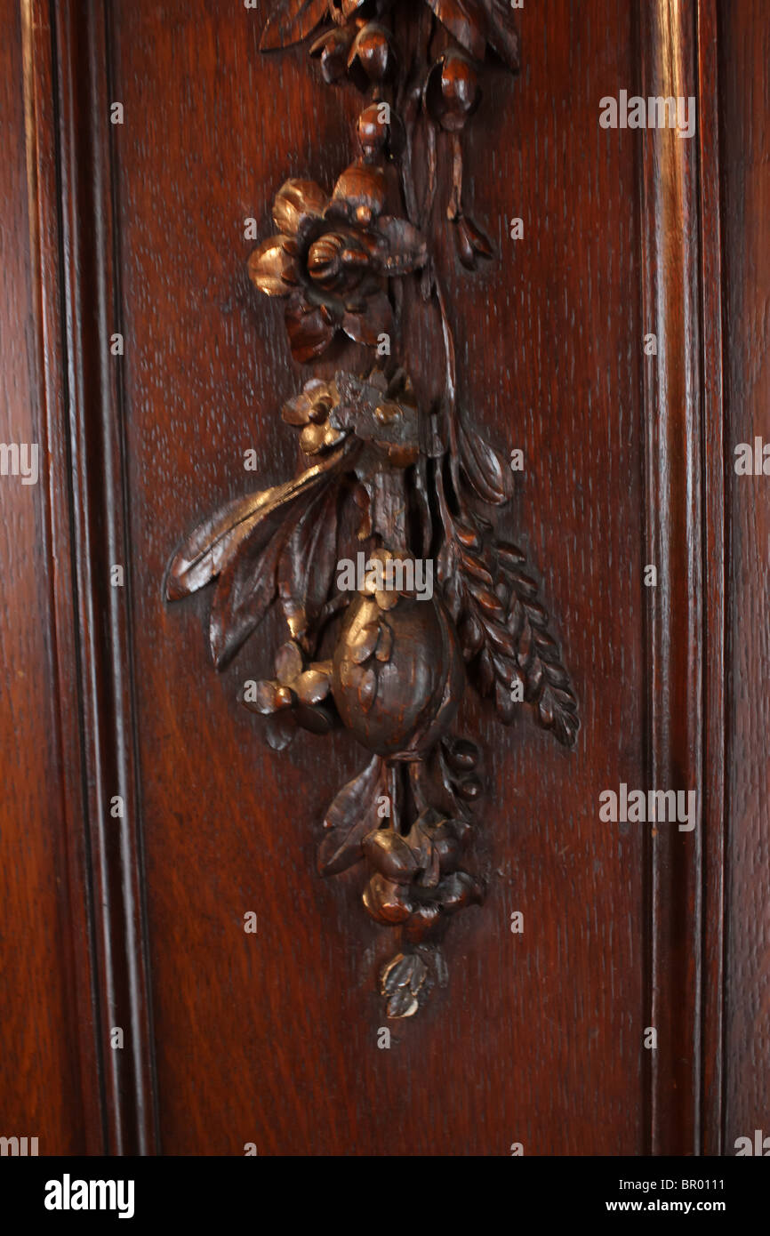 Oak panel hi-res stock photography and images - Alamy