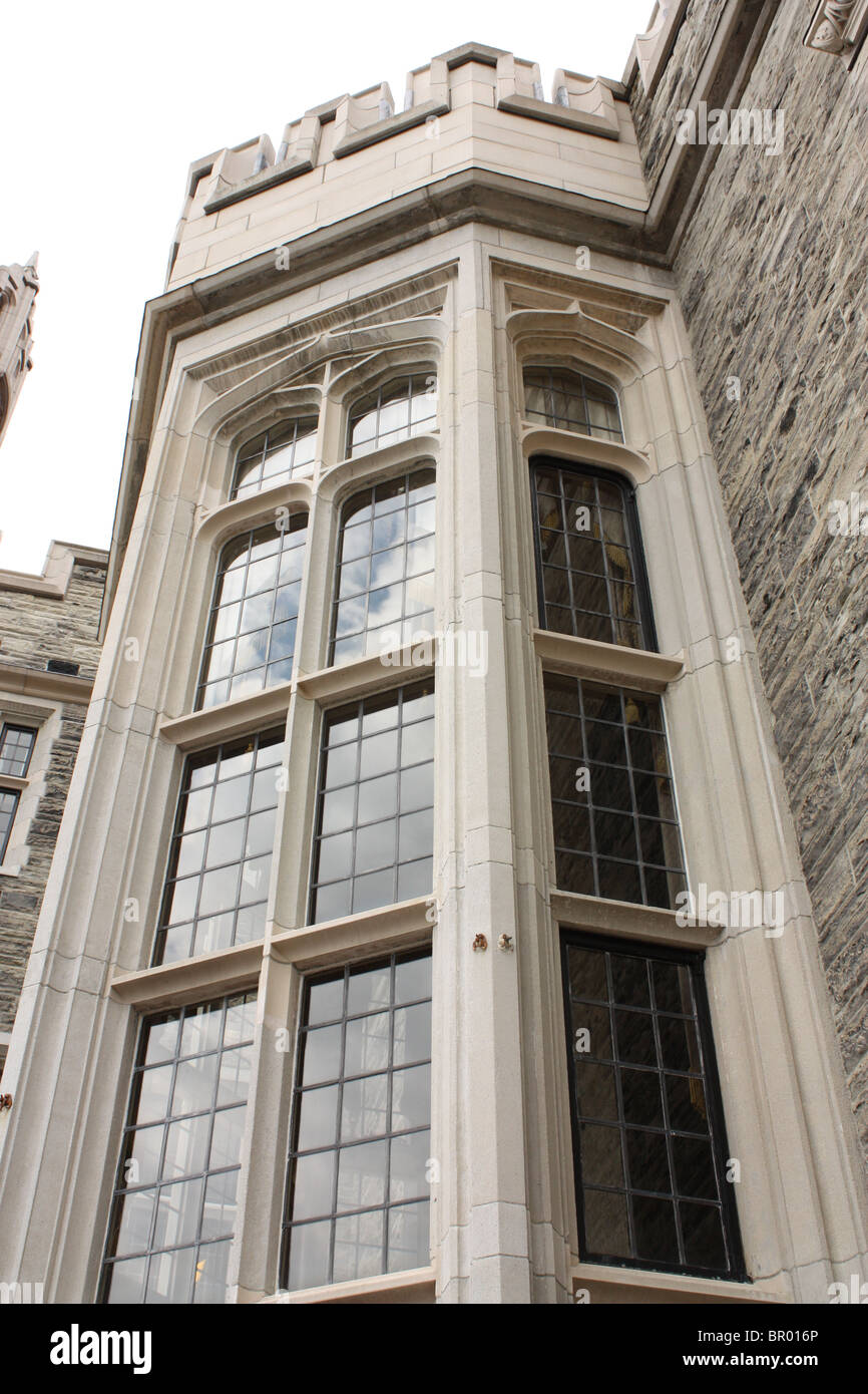 Bay window hi-res stock photography and images - Alamy