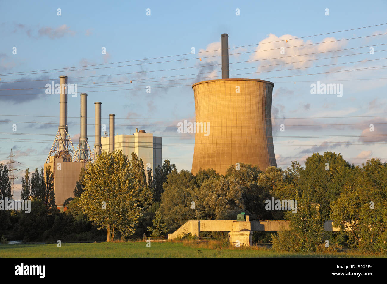 Uranium power plant hi-res stock photography and images - Alamy
