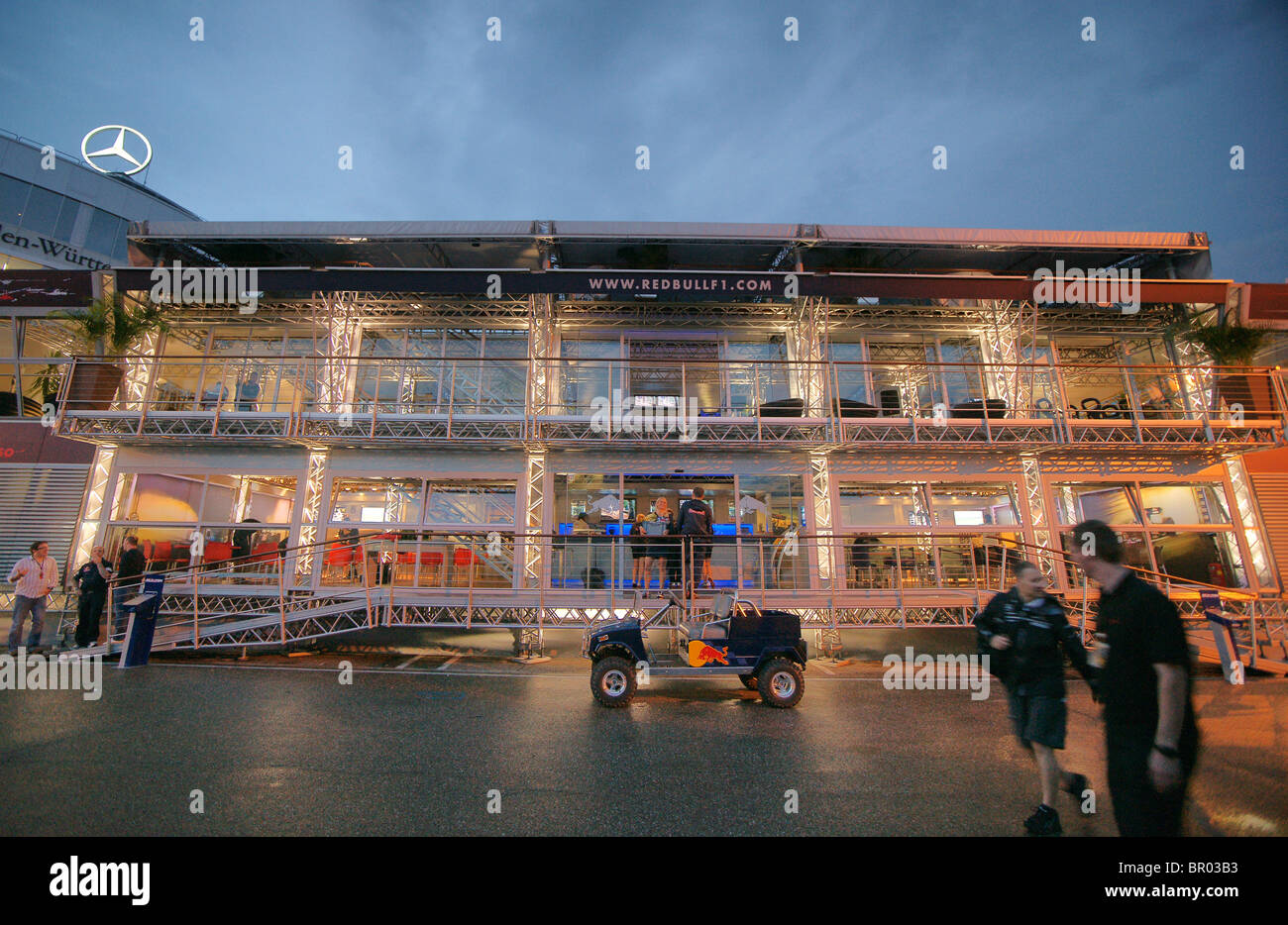 F1 Paddock High Resolution Stock Photography and Images - Alamy