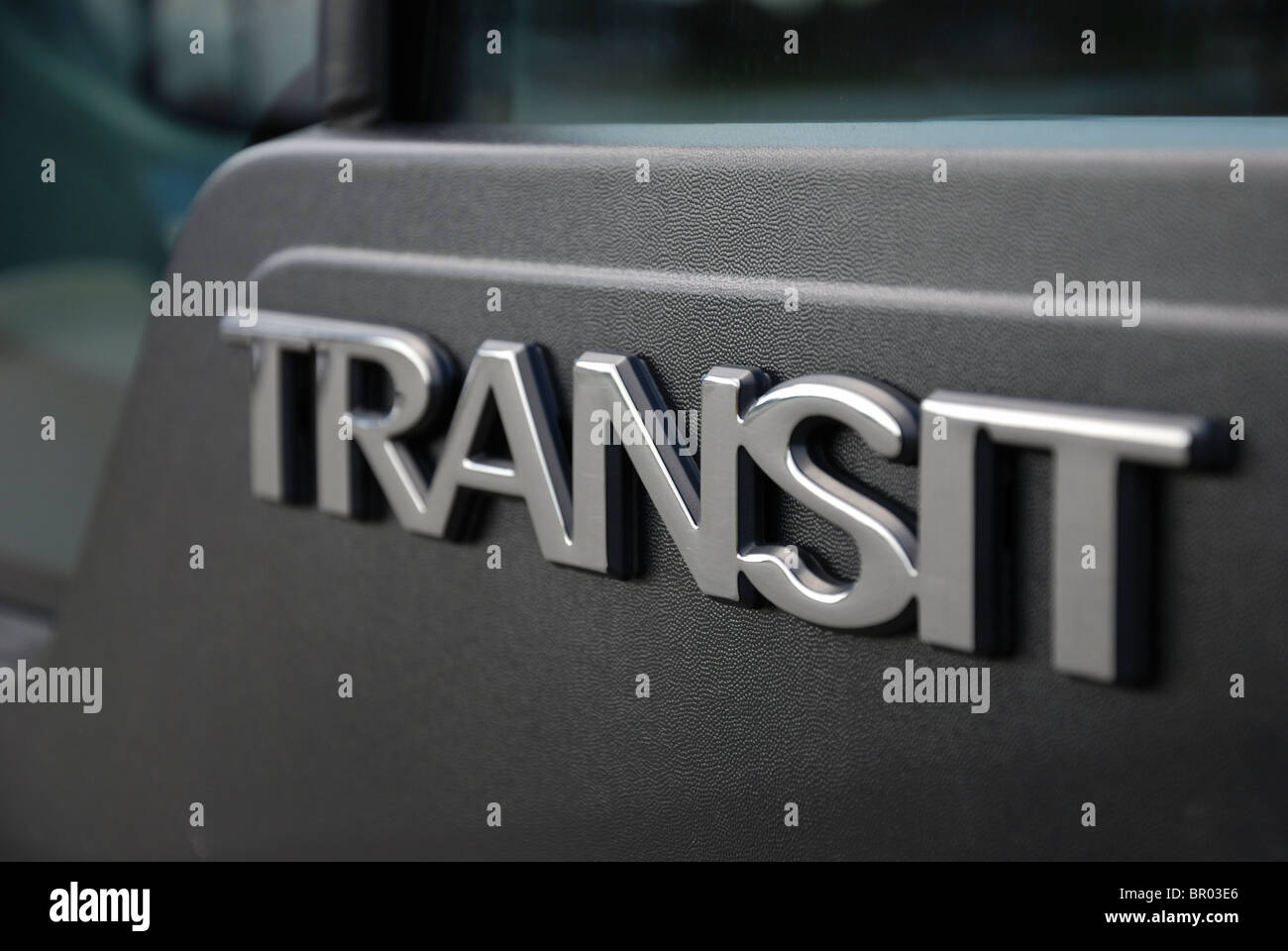 Ford Transit 2.4 TDCi AWD 140 T350 Trend panel van - Chill - MWB ...