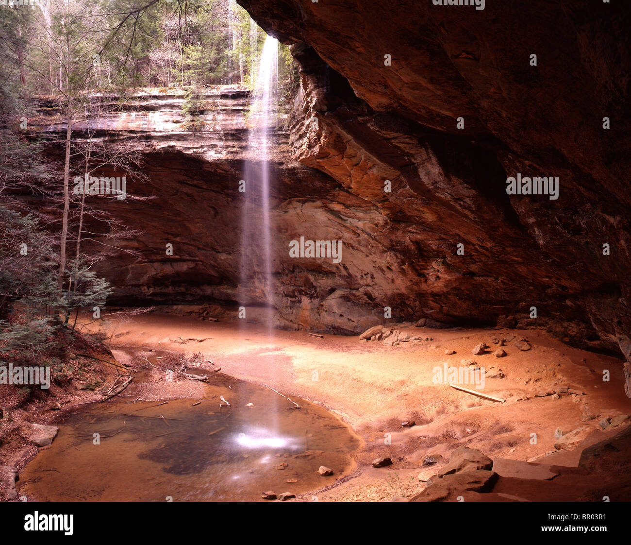 Waterfall into Cave, Ohio Stock Photo - Alamy