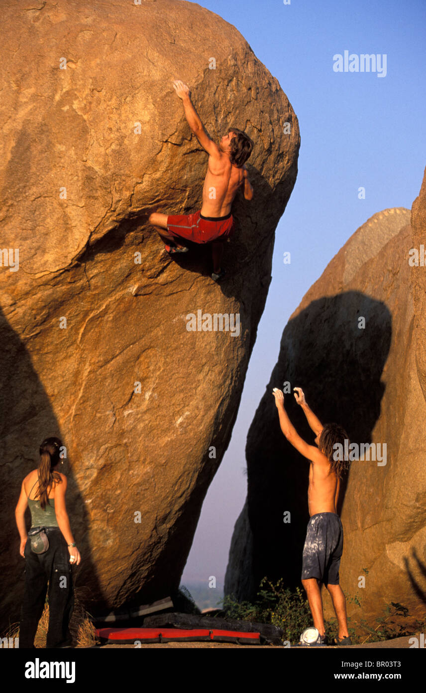 Hampi bouldering hi-res stock photography and images - Alamy