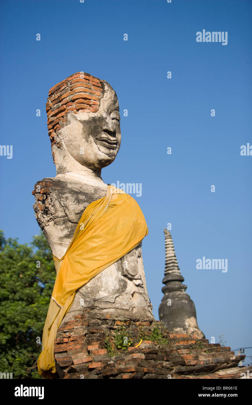 Saffron sash hi-res stock photography and images - Alamy