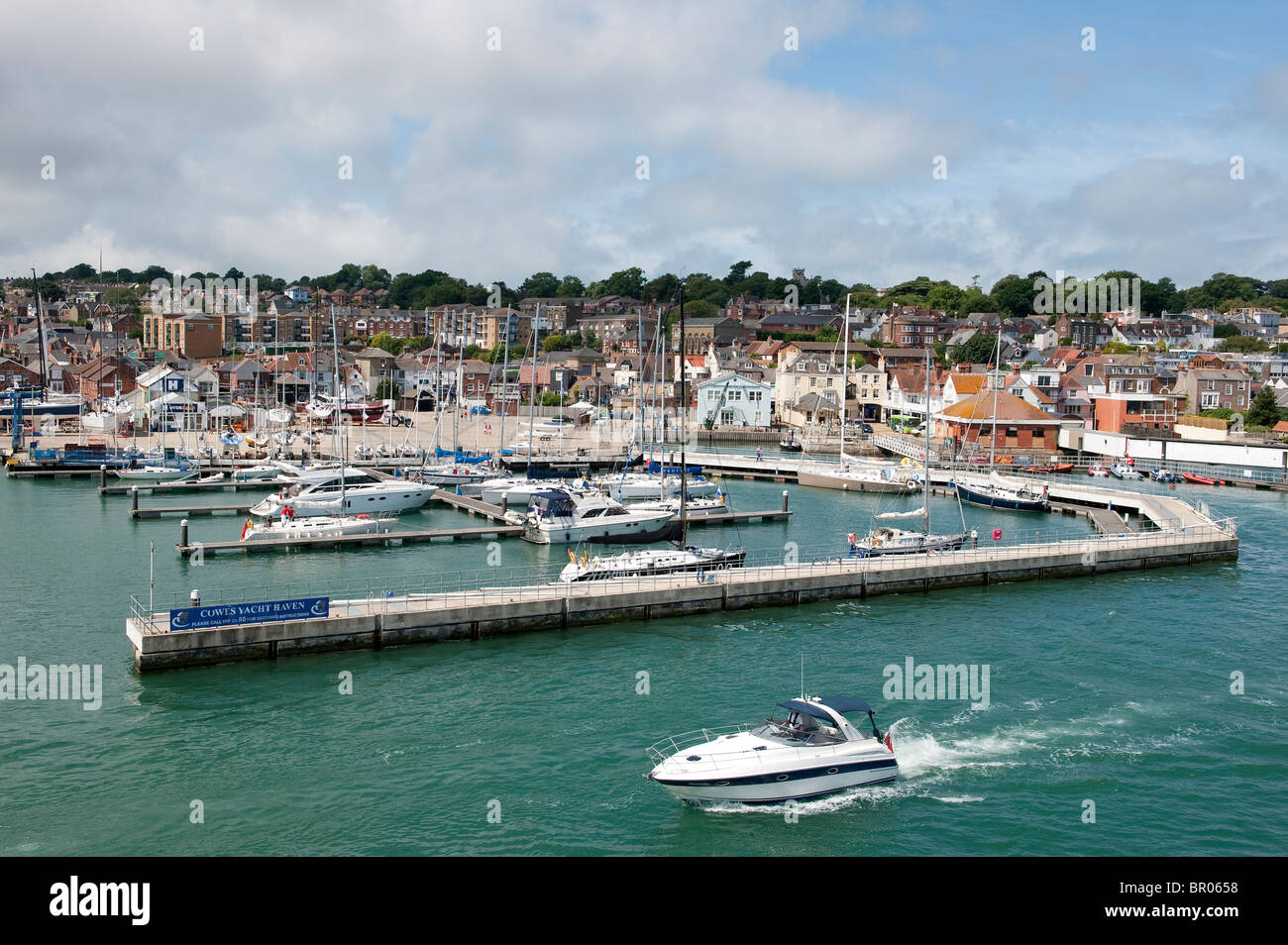 Boats and the seafront at Cowes on the Isle of Wight, England Stock ...