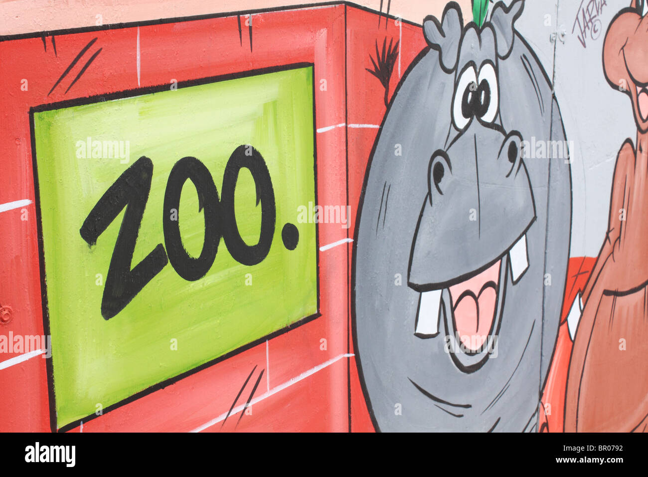 Zoo sign hi-res stock photography and images - Alamy