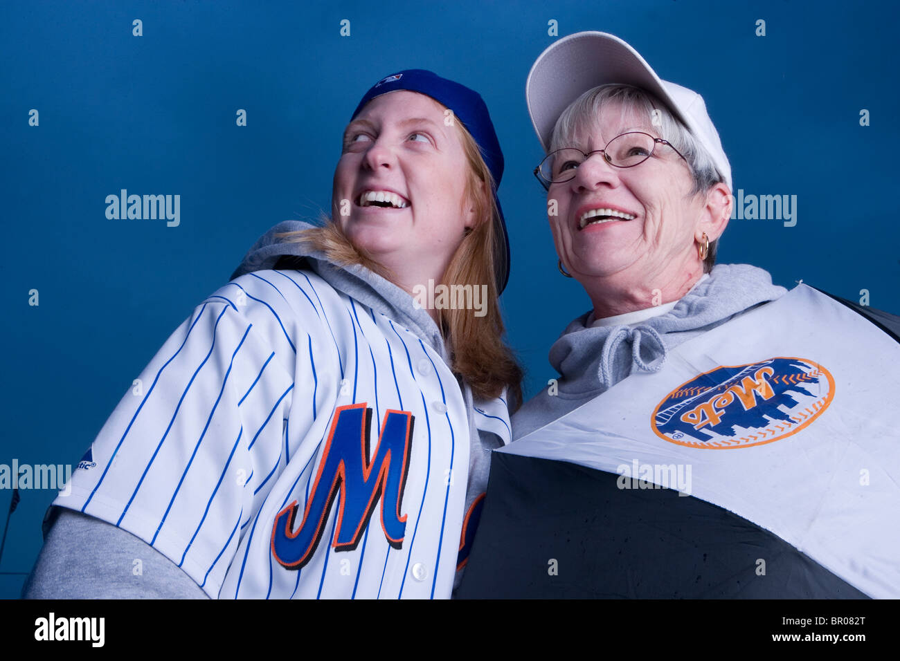 Family baseball team hi-res stock photography and images - Alamy