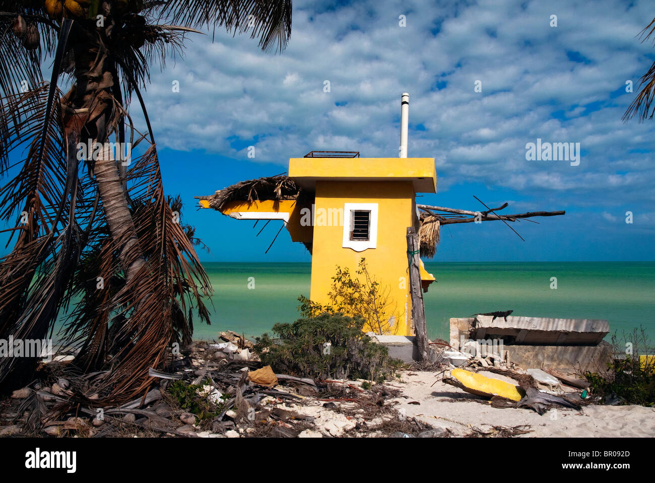 Hurricane wilma mexico hi-res stock photography and images - Alamy
