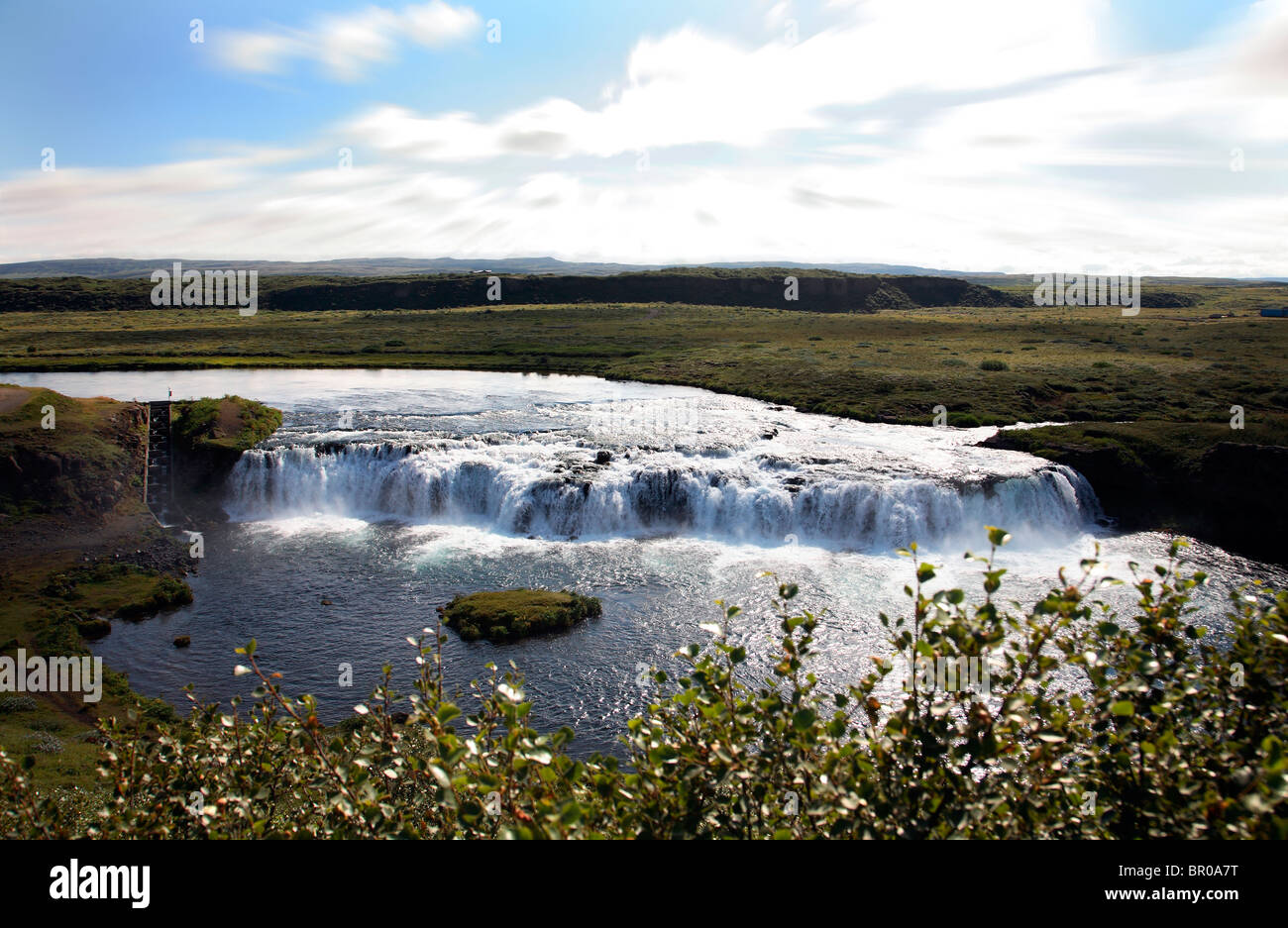 Waterfall island hi-res stock photography and images - Alamy
